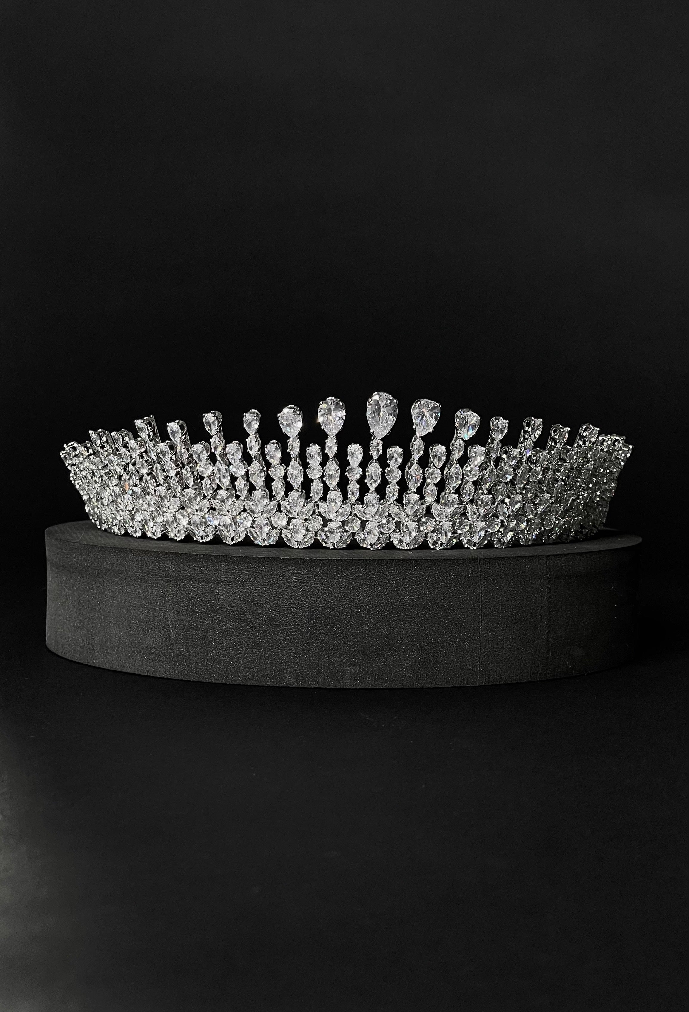 Original Style Bridal Tiara – Arin Concept